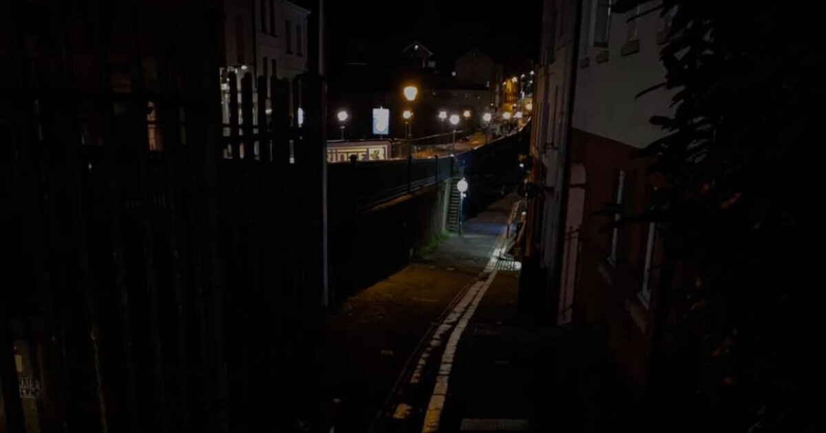 Tell Devon County Council to keep Exeter’s lights on - Exeter Labour Party